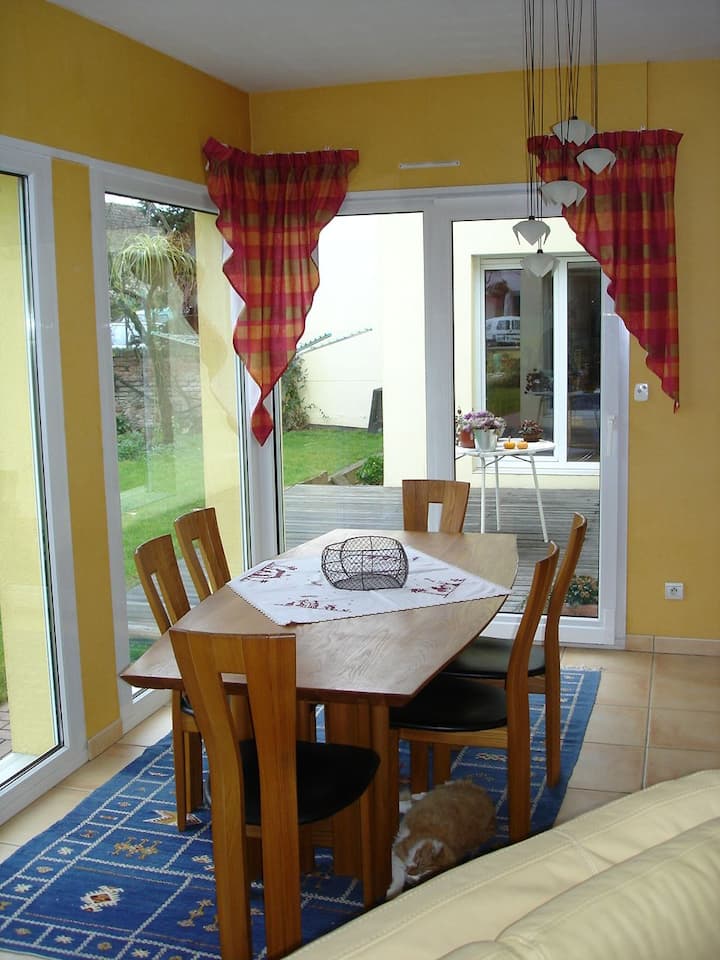 Chambre Vue Sur Jardin - Petit Déjeuner Inclus - Brumath
