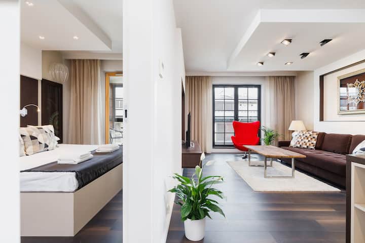 Apartment With Private Parking - Lubicz 17 Street - Kraków