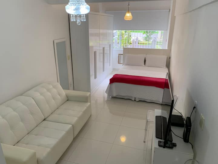 Apartamento Próximo A Praia De Copacabana - Ipanema