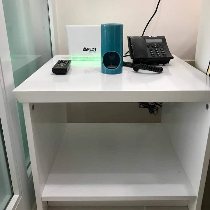 Tagaytay 1br Unit W/ Balcony, Wifi, Cable - Amadeo