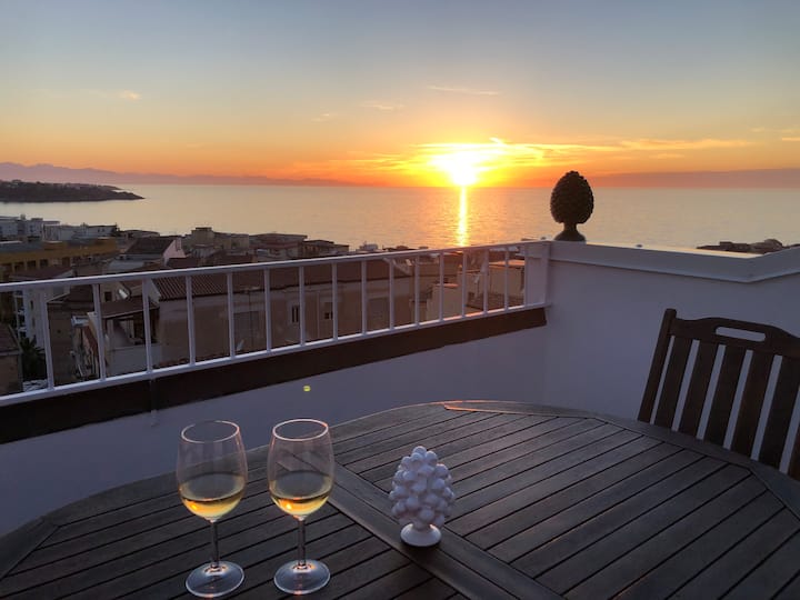 Titania Apartment - Cefalú
