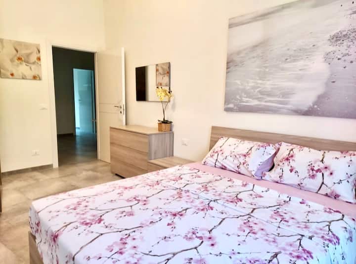 𝐂𝐚𝐬𝐚 𝐈𝐫𝐢𝐬 : Casa Accogliente In Via Ghemme 18 - Turim