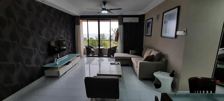 Tanjung Bungah : Miami Green : Sea View + Car - Penang