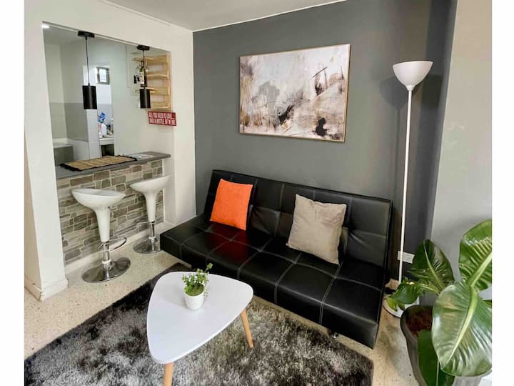 Granada Hermoso Apartamento Fast Wifi - Cali