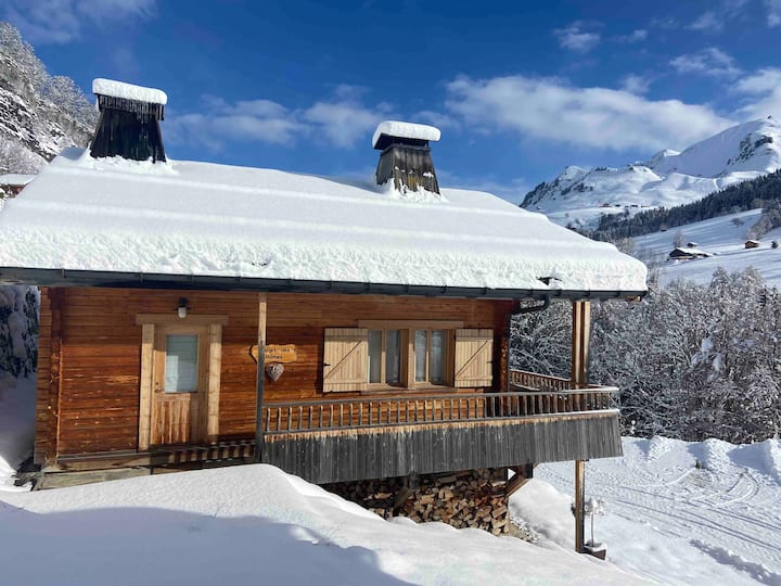 Mysterious Waterfall Chalet W/sauna Next To Slopes - Le Grand-Bornand