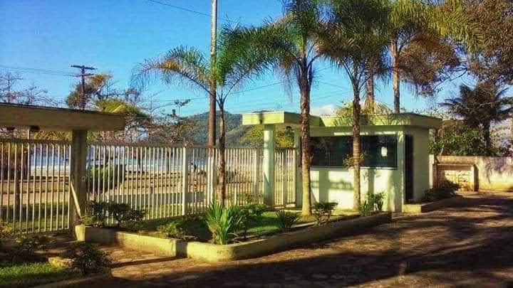 Apartamento Em Condomínio De Frente A Praia - Ubatuba