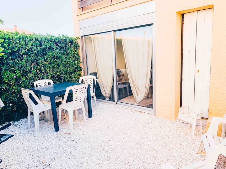 Appartement Climatisé Dans Résidence Privée - Agde