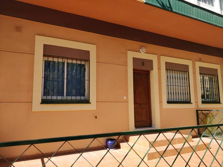 Bajo En Urbanización El Recreo, A 200m Del Mar. - Torrox Costa