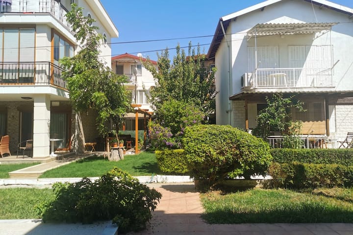 Denize 150 Metre Uzaklıkta Keyifli Bir Daire - Kirazlı