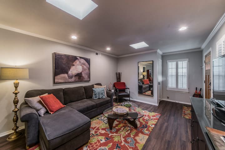 Byers Place 2-cultural District
Aka Brenda’s Place - Fort Worth, TX