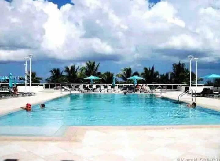 Lovely Apartment Studio - South Beach, FL