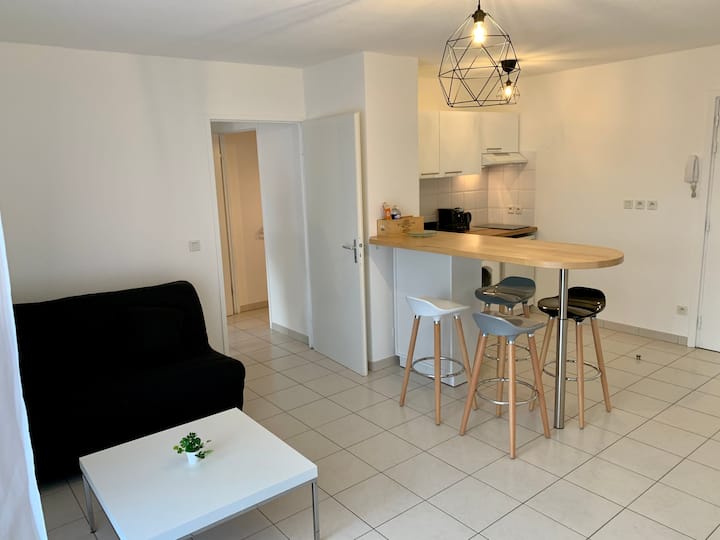 T2 Cosy Avec Balcon Et Parking Privé Sécurisé - Valence
