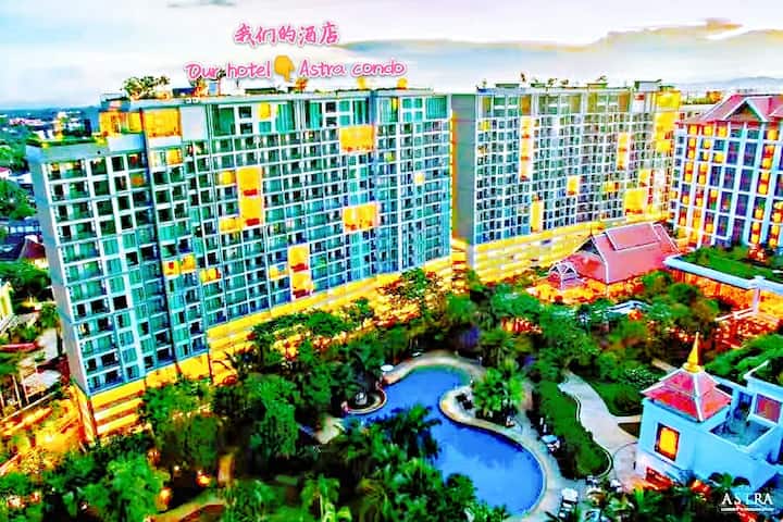 Downtown Area@astra&roof Swimmingpool&night Bazaar - Chiang Mai