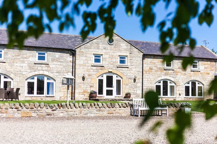 Ash Cottage, Thorneyhaugh Farm - Rothbury