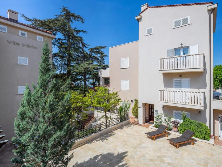 Abalone Hotel Apartman 110m2 (4odraslih+2djece) - Crikvenica