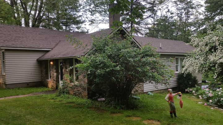 Private Lake House, Retreat - Dutchess County, NY