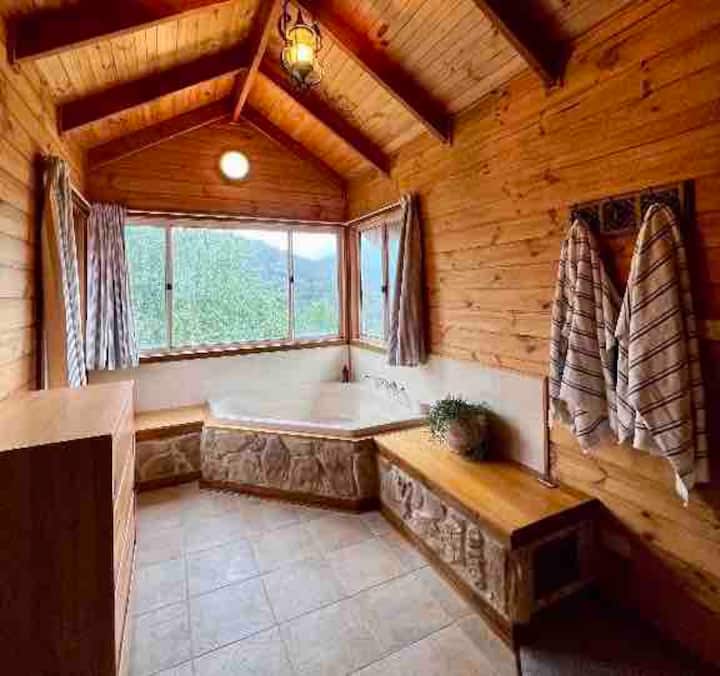 Stag Horn  - Mt Buller  Views - Sleeps 12 - Merrijig