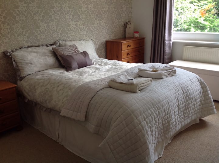 Sunny And Spacious Double. - Watford