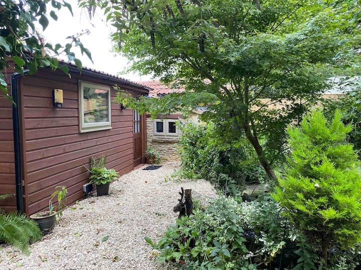 The Nest: A Peaceful Retreat Near Bath. - コーシャム