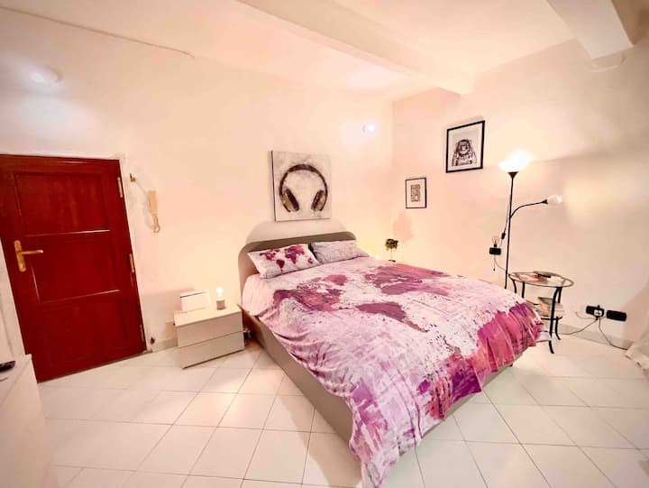 La Casa Del Pensatore - Florence