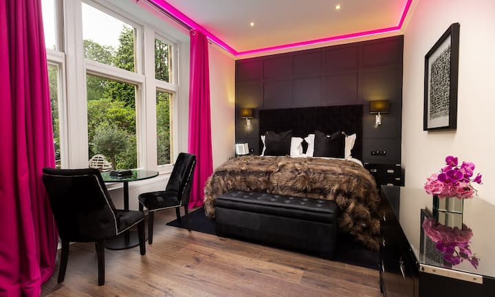 Signature Studios - Ambleside
