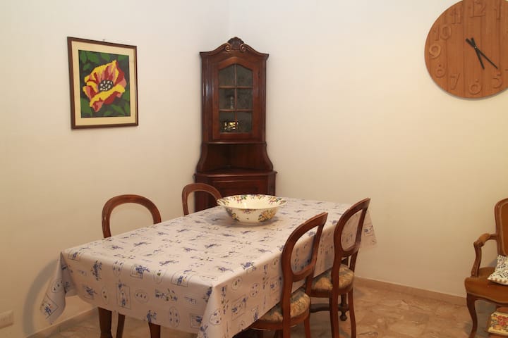 Sweet Room - Bagno E Aria Condizionata Privati! - Parma, Italia