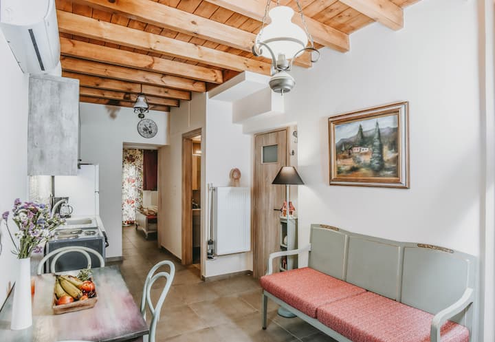 Cozy Apartment In The Heart Of The Old Town - Iraklion