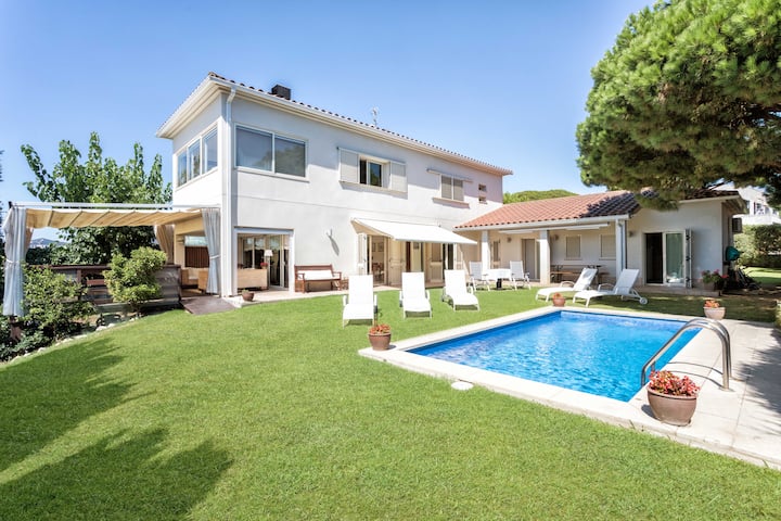 Casa Familiar En S'agaro Con Vistas Al Mar - Castell-Platja d'Aro