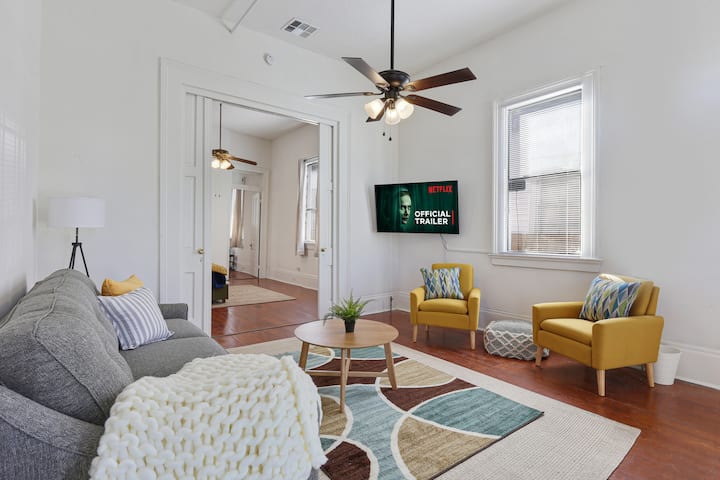 Authentic Wood Furnished House, All To Yourself - New Orleans, LA