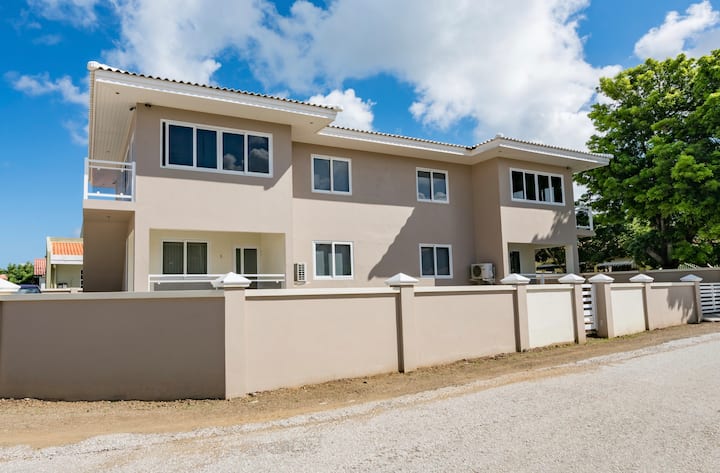 Mataki Apartment C - Curaçao