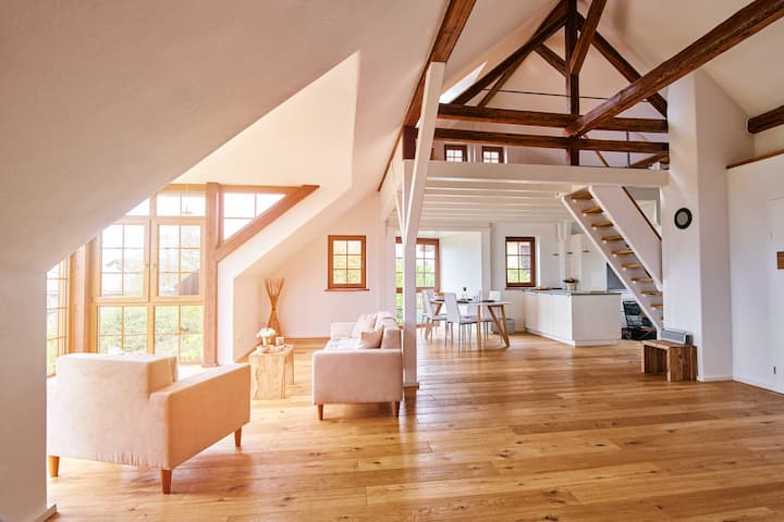 Lichtdurchflutetes Traum-loft Mit Panoramablick - Spessart