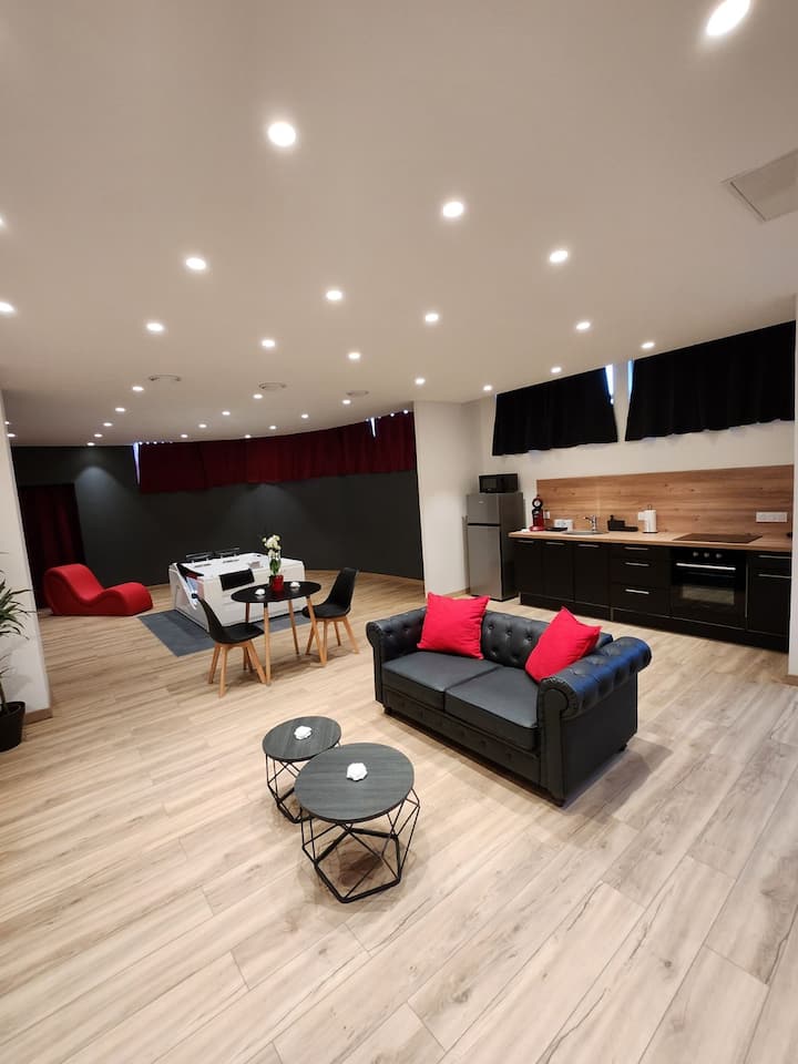 Suite Romantique - Suite De Luxe Pour 2 Personnes - Ardennen