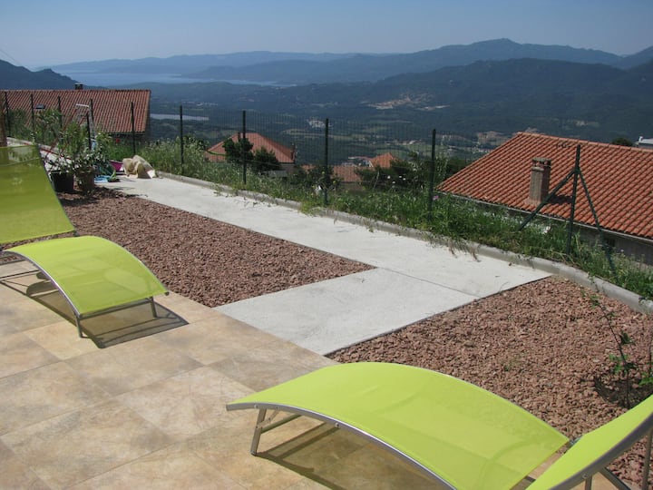 Myrte, 50 M2,  Vue Splendide Mer-montagne - Sartène