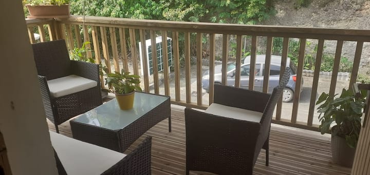 Le Papayer
Sainte-anne
Udgrp397128000414 - Guadeloupe