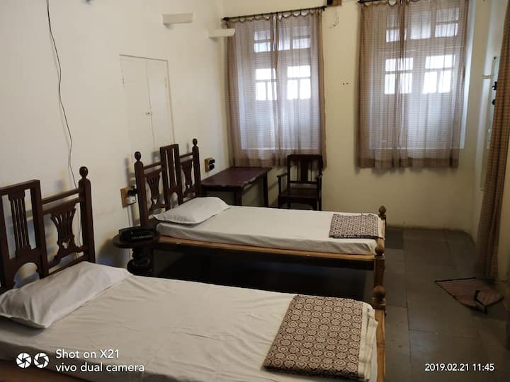 Hotel Homi House, Solapur Deluxe Room Ac - Solapur