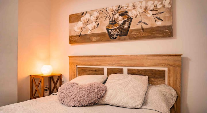 Parrot’s House “White Orchid“ Apartment+parking - Lloret de Mar