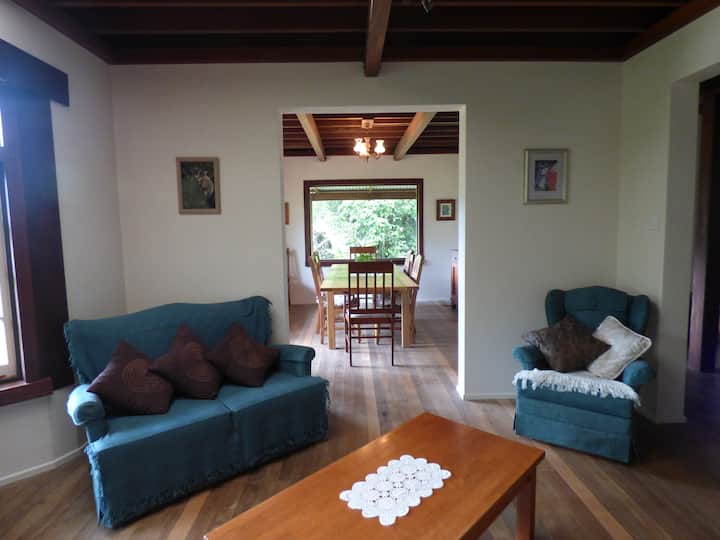 'Feathers At Frogmore' - Atherton Tablelands - Ravenshoe