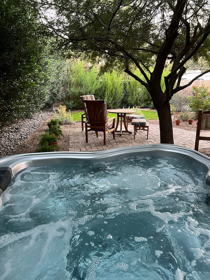 Private Spa, Old Town Charm, Quiet Neighborhood - Scottsdale, AZ