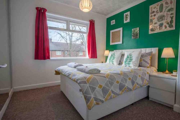 Sunny Double Room Close To York Centre. Parking - York