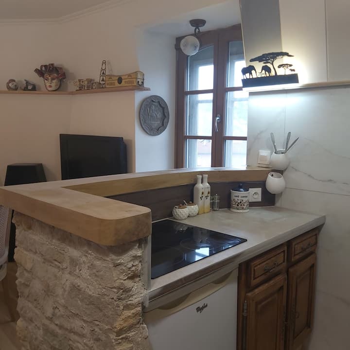 Charmant Studio Au Centre-ville - Montbéliard