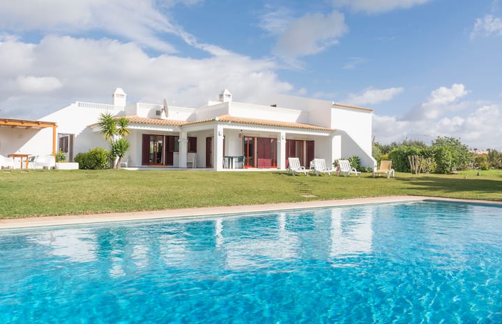 Casa De Campo - Villa W/ Swimming Pool & Garden - Albufeira