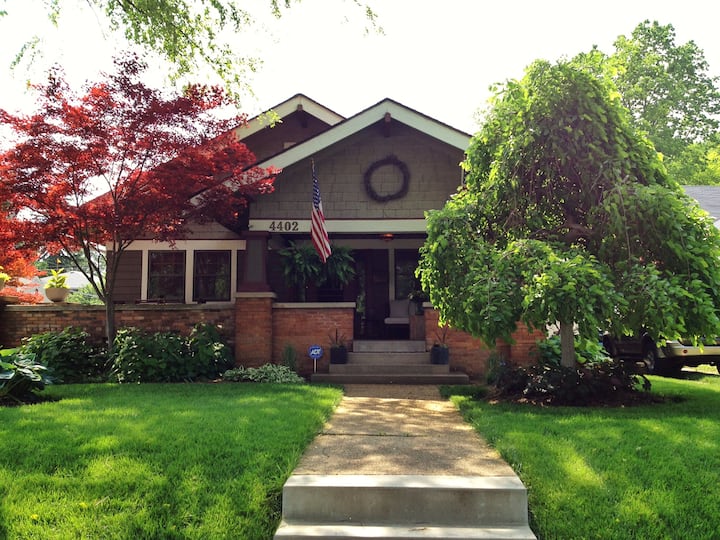 South Broad Ripple Bungalow - Indianápolis, IN