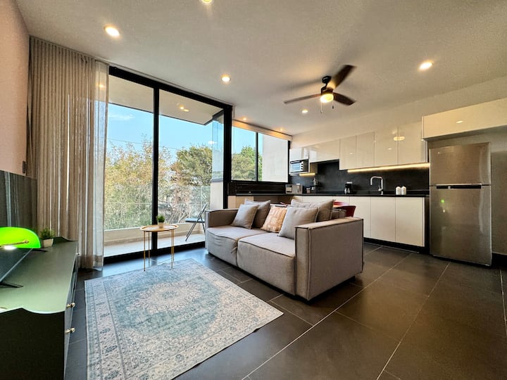 Modern Chic Apartment W/ Pool In North Merida - Mérida