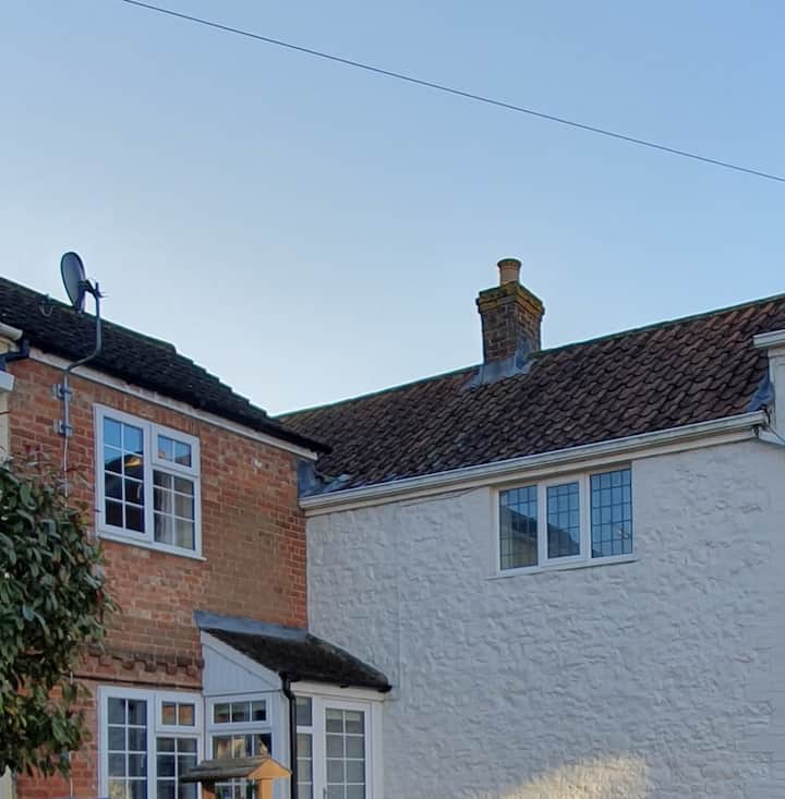 2 Bed Cottage, Longleat, Frome, Bath, Warminster - Warminster