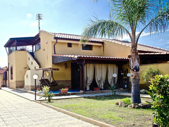 Acasaammari - Campofelice di Roccella