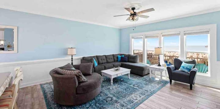 The Abundant Life : An Ocean Front Oasis - Oak Island, NC
