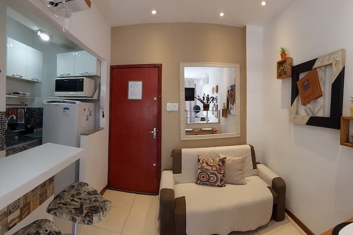 Aconchegante E Funcional Estúdio No Catete - Glória