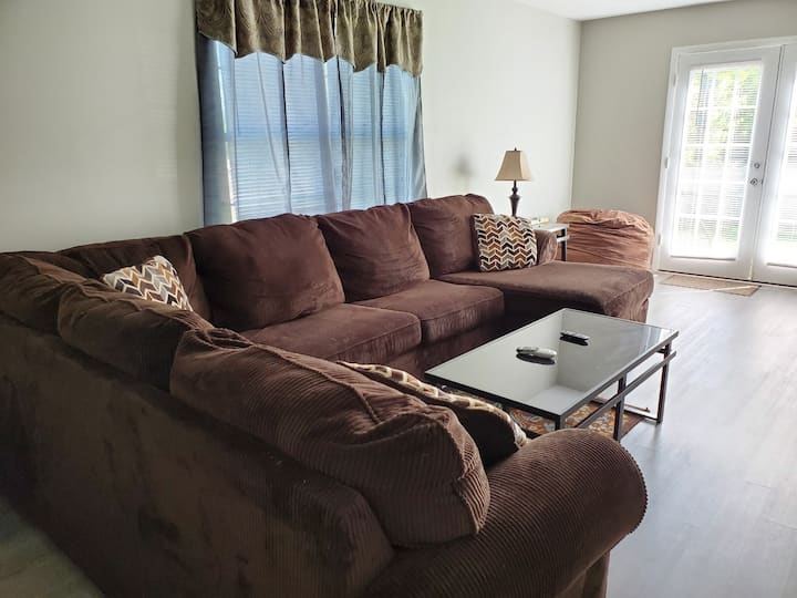 Relaxing Cozy Home Away From It All - Somerville, AL