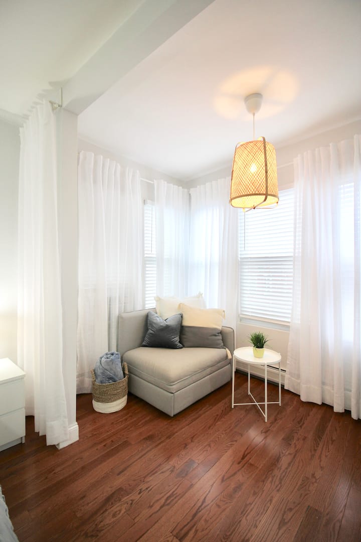 Charming Studio With Laundry - New Jersey