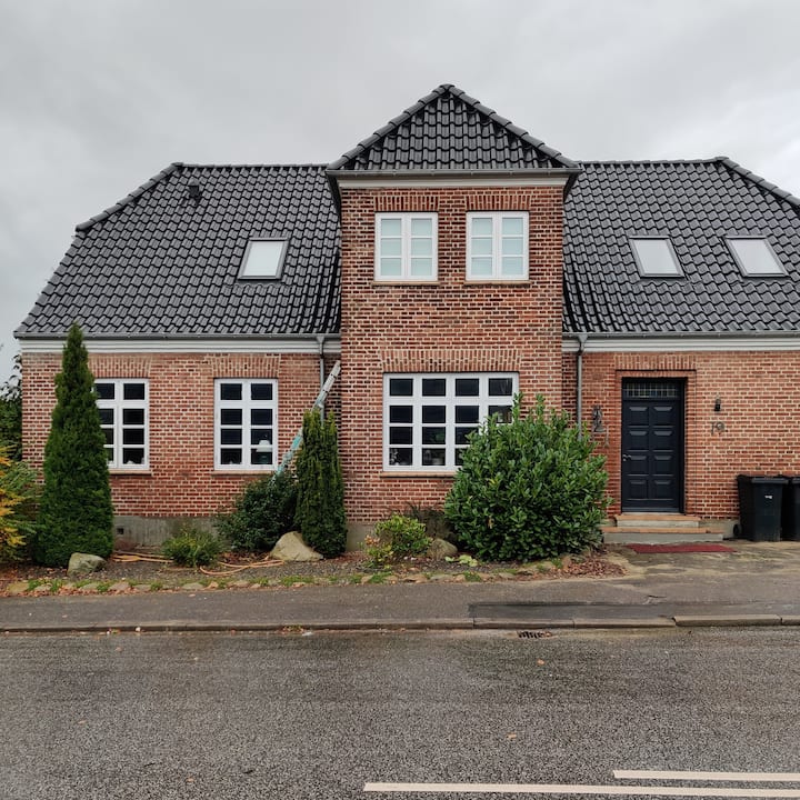 Charmerende Familiebolig - Denmark